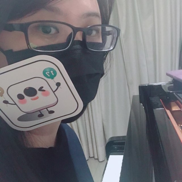 Rising Periscope, YouNow, and etc. live streams on LiveOMG.com